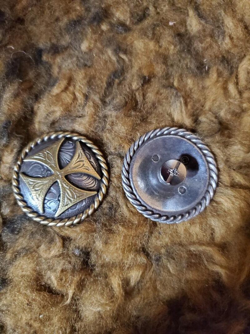 Maltese Cross Concho - Saddle Bags, Custom Leather Motorcycle ...